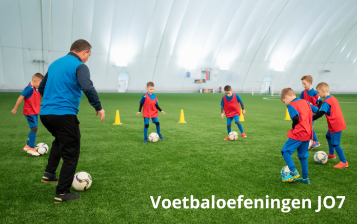 Voetbal training JO7: De beste JO7 oefeningen | Doordebenen
